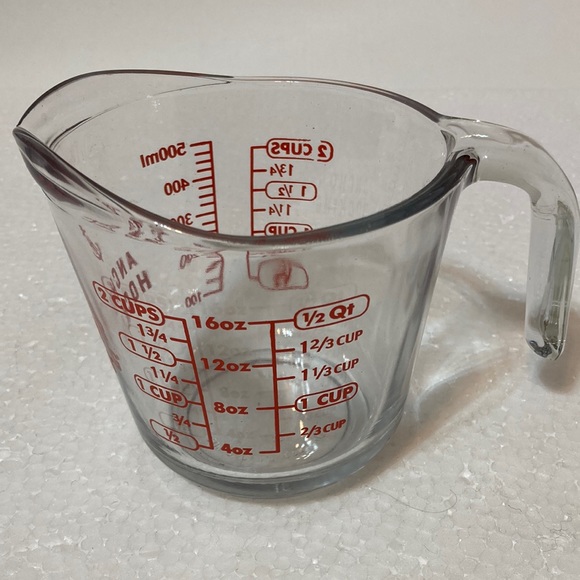 Anchor Hocking | Kitchen | Anchor Hocking Two Cups Measuring Cup | Poshmark